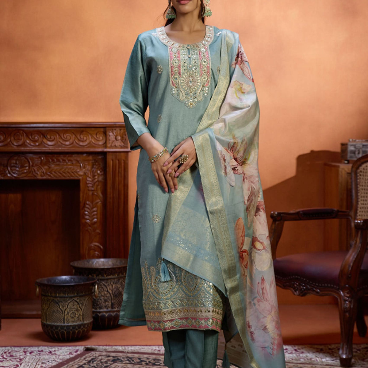 Shop Embroidered Silk Suit Set 4068 Online - Women Plus